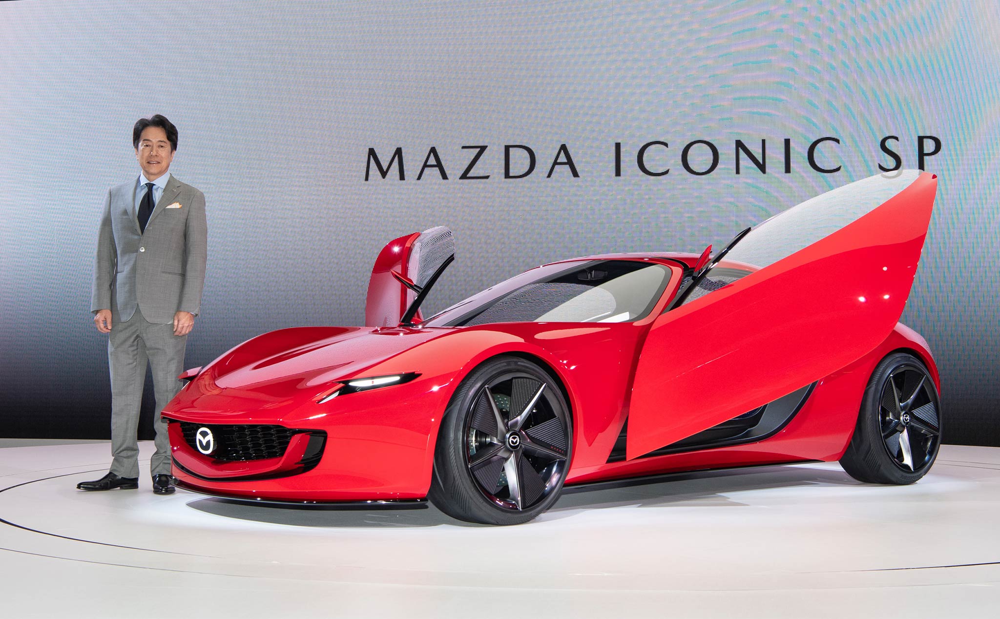 Mazda ICONIC SP: Compact electric sports concept utilizing Wankel ...