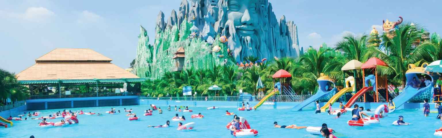 Experience the Weekend Getaway at Khoang Xanh Suoi Tien