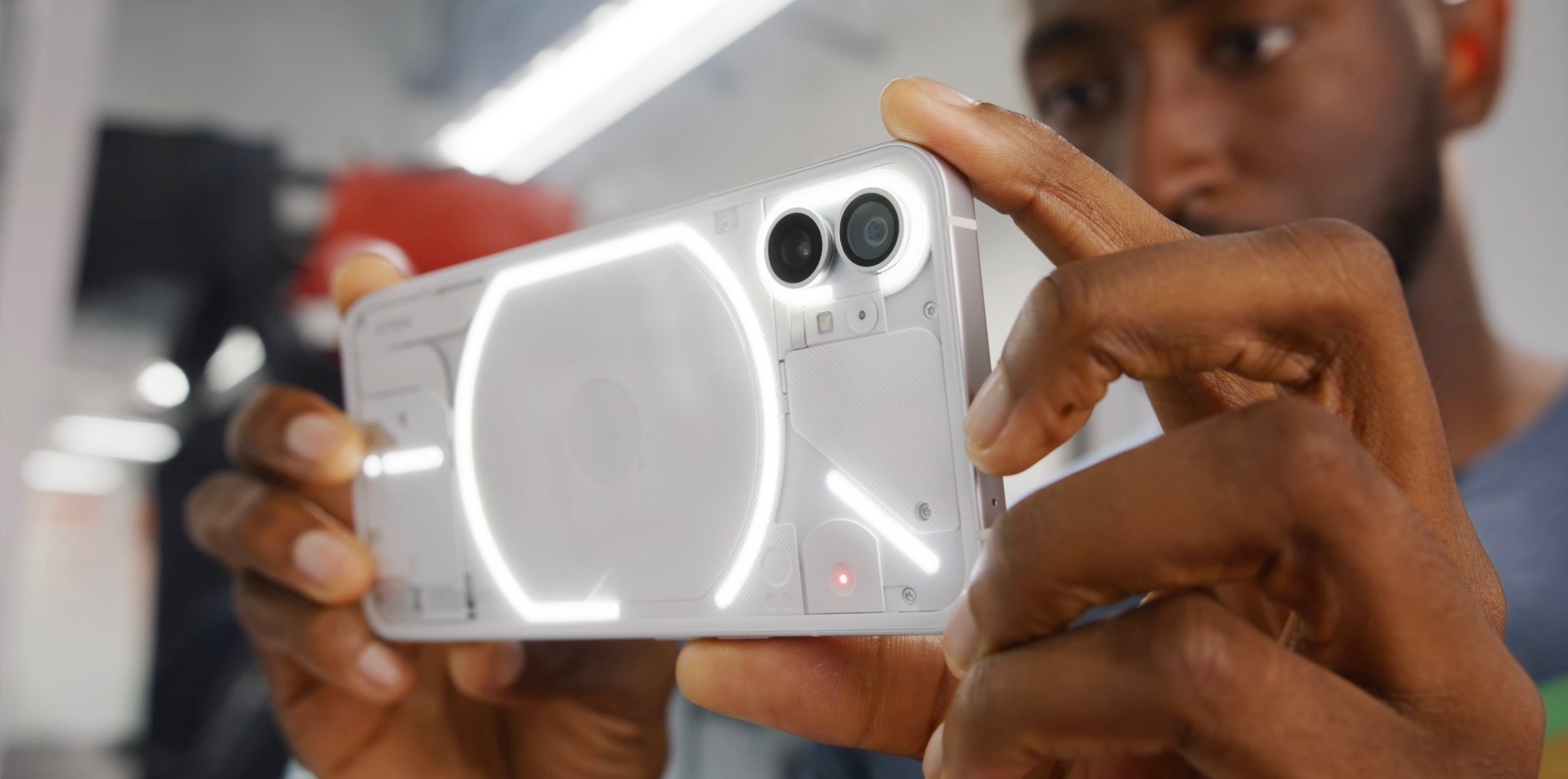 Introducing the extraordinary Nothing phone (1) with a sleek design and ...