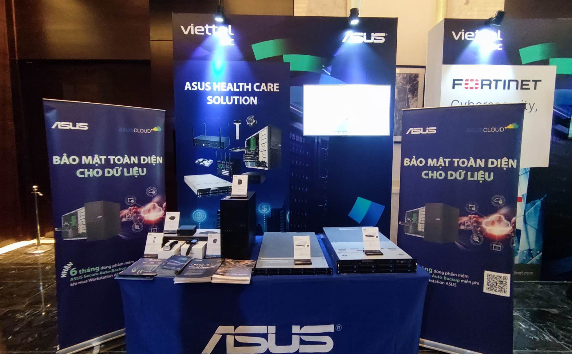 ASUS trình làng các giải pháp bảo mật và chăm sóc sức khỏe