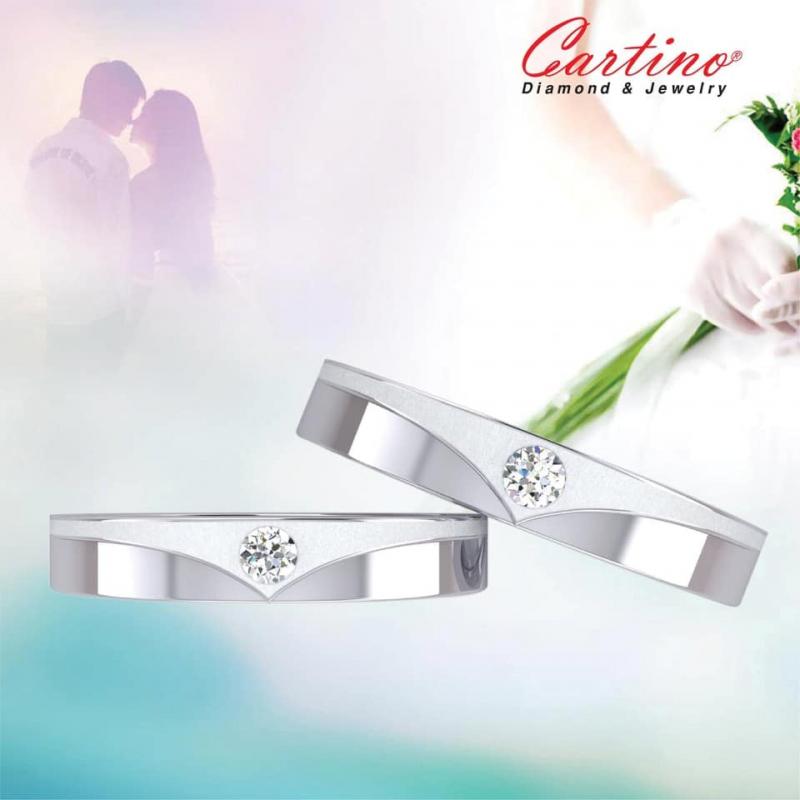 Discover The Diamond World , where elegance meets excellence.