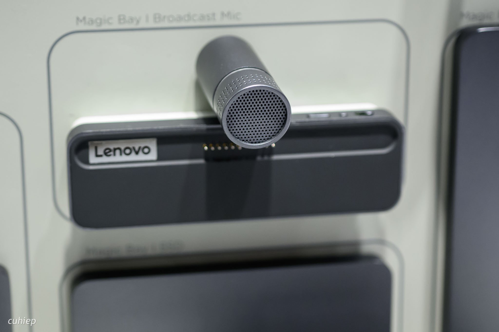 CES24: Lenovo Magic Bay Family Concept - Bộ phụ kiện đặc biệt cho máy ...