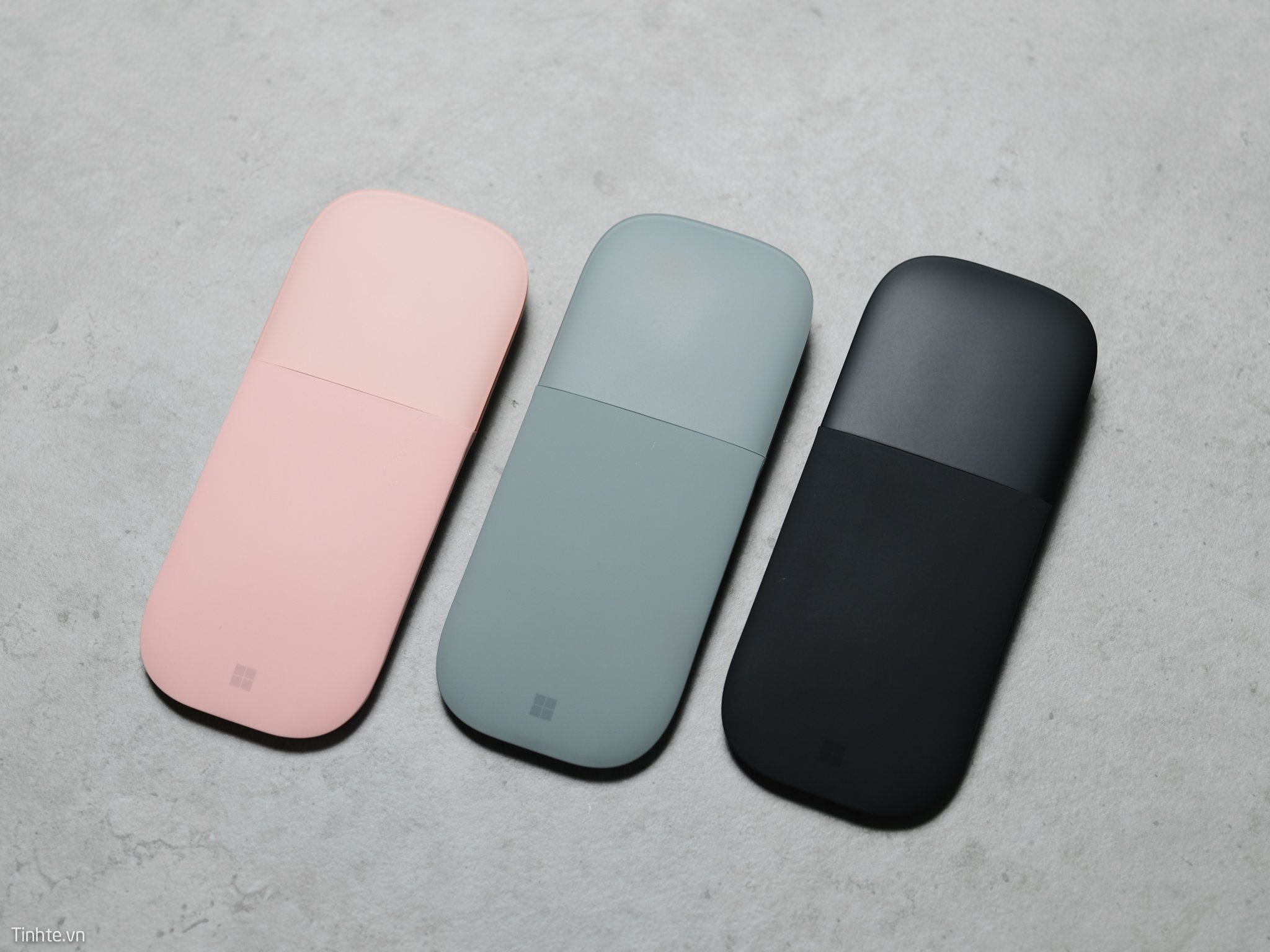 Trải nghiệm Microsoft Arc Mouse: Vẻ hiện đại không gì sánh kịp, công ...