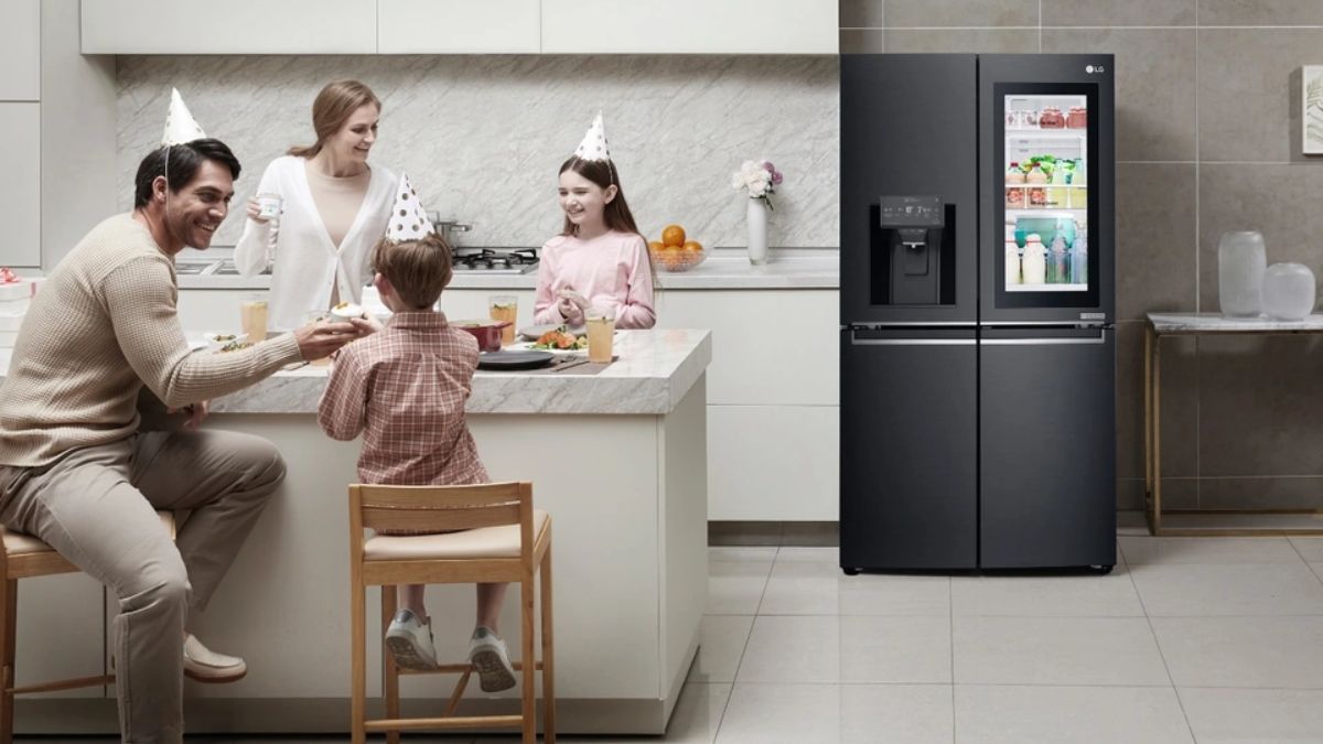 What defines the power of a refrigerator? The ideal refrigerator ...