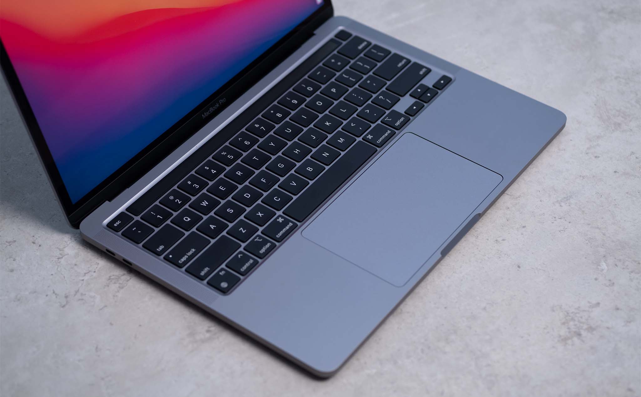 Bloomberg: Chip M1X trên MacBook Pro mới sẽ có 10 nhân CPU, 16 hoặc 32 ...