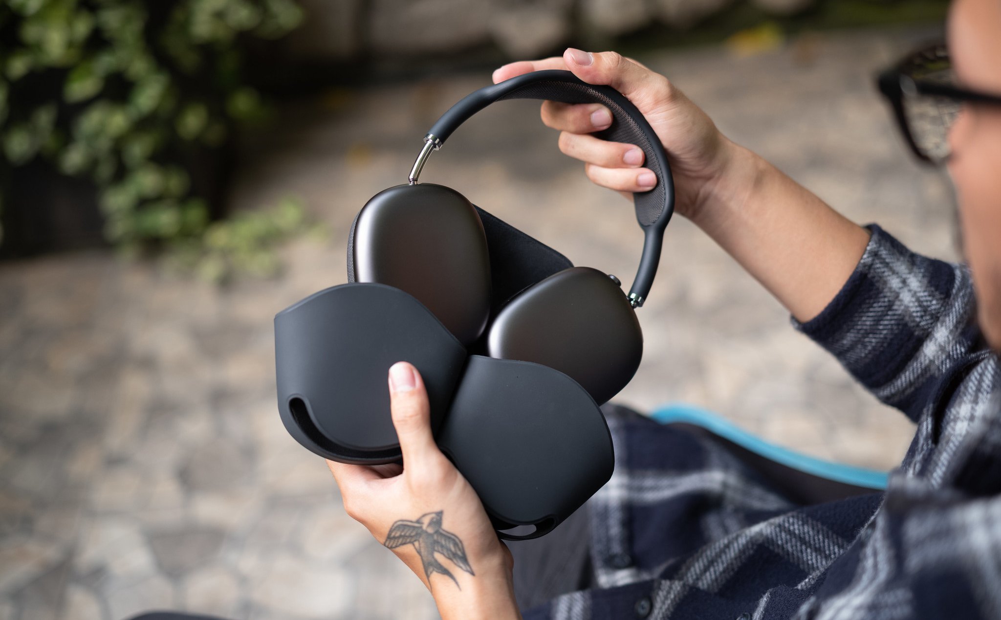 Nhiều người dùng, trong số họ có tôi, phàn nàn về việc AirPods Max tụt ...