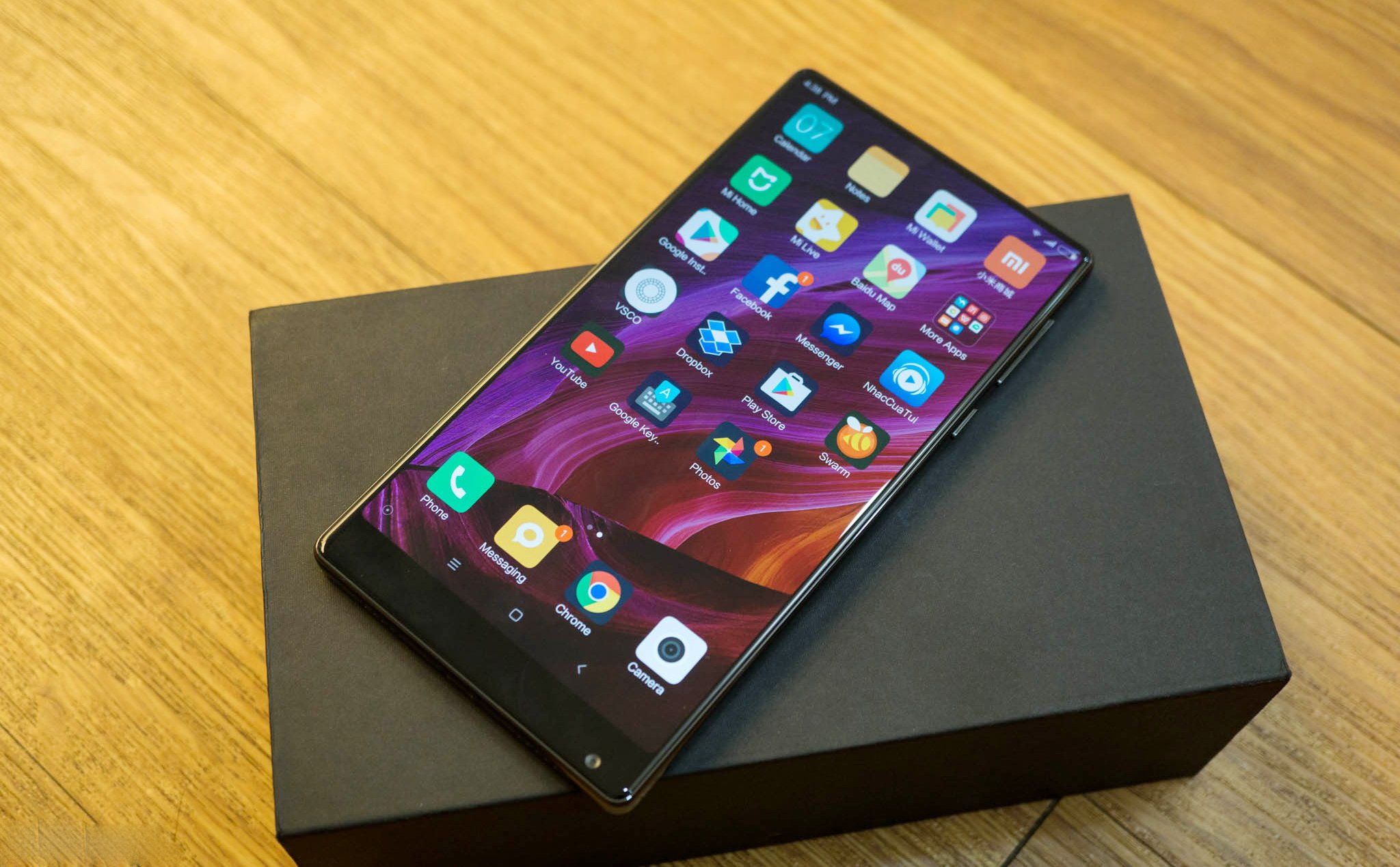 5 years ago: Xiaomi Mi Mix and the dawn of slim bezel phones