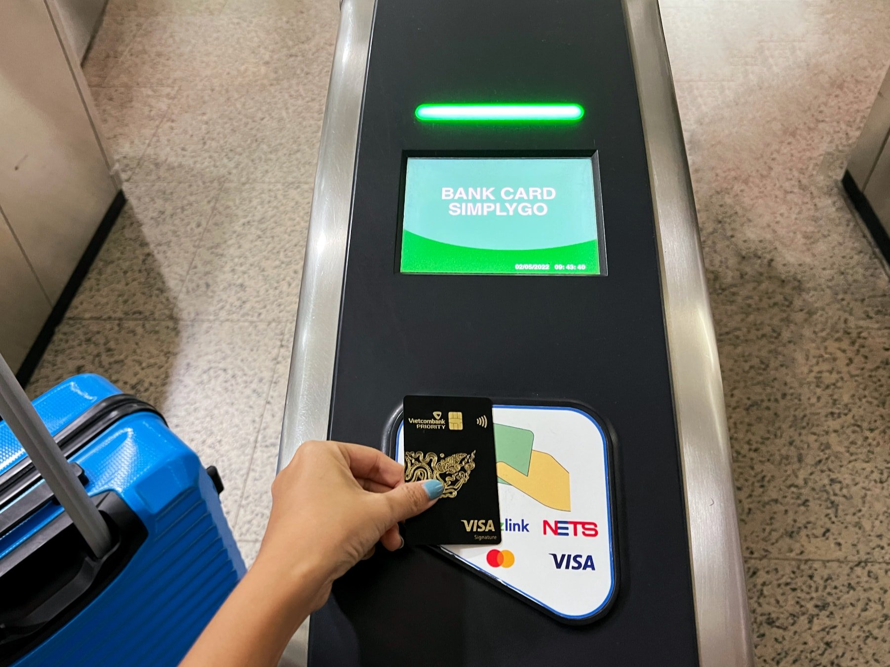 No need to buy an MRT card when traveling to Singapore anymore. You can ...