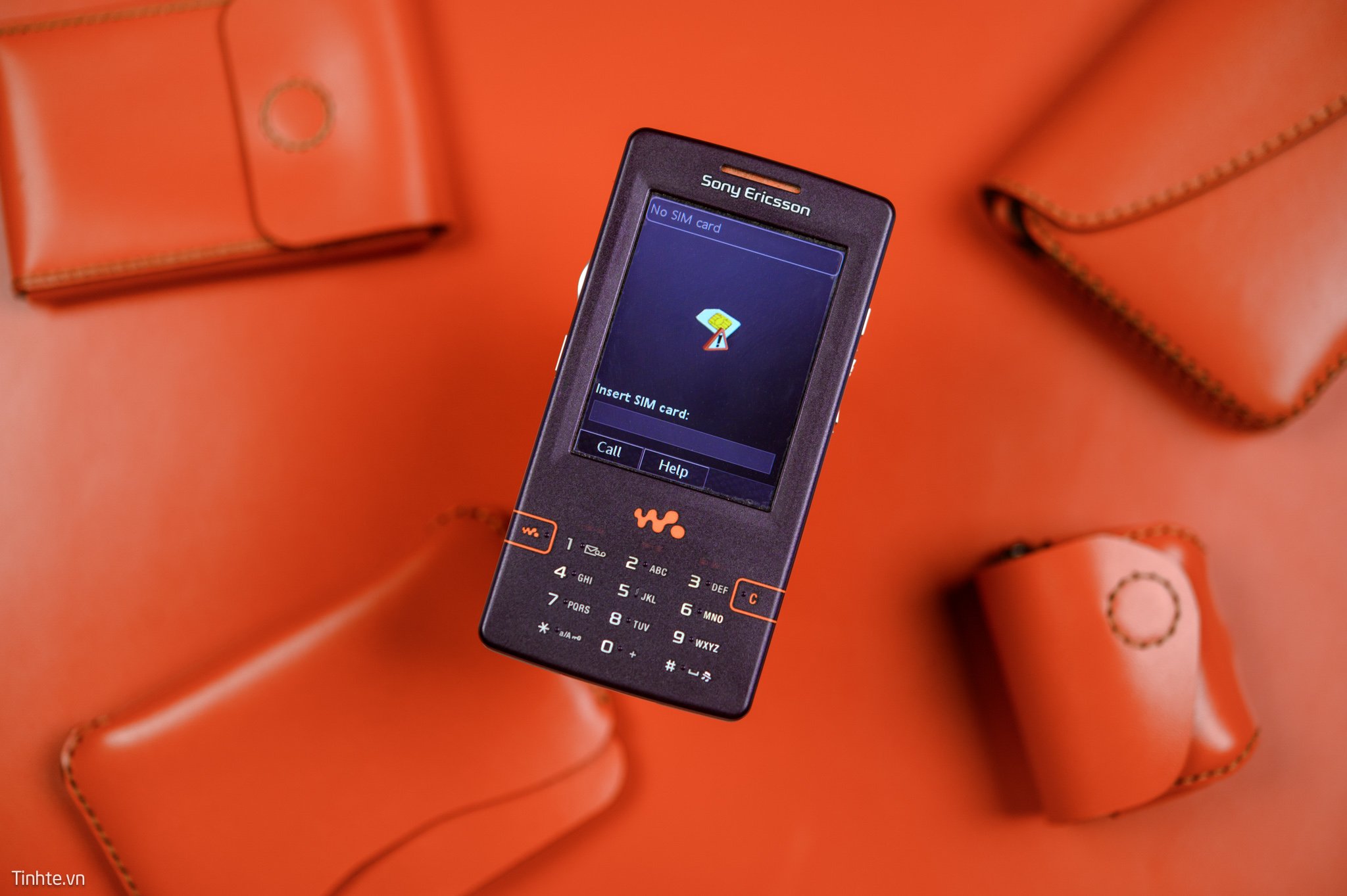 Trải nghiệm Sony Ericsson W950i: Hồi ức của 17 năm trước