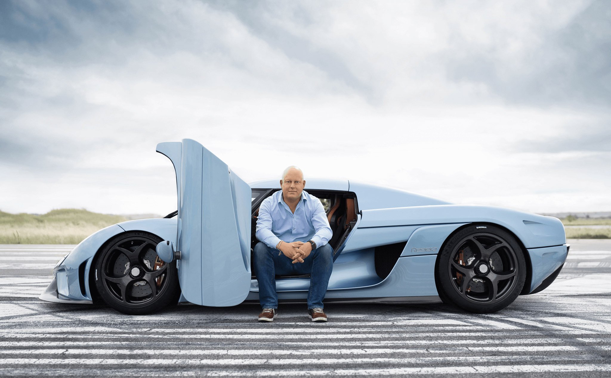 Tại sao Koenigsegg không tham gia đua xe với siêu xe của họ?