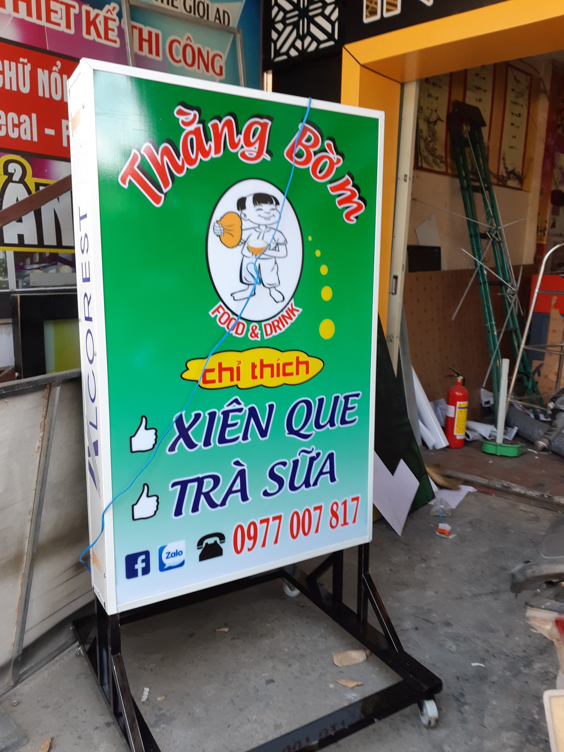 The Most Stunning Designs of Standing Signboards