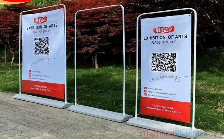 The Most Stunning Designs of Standing Signboards