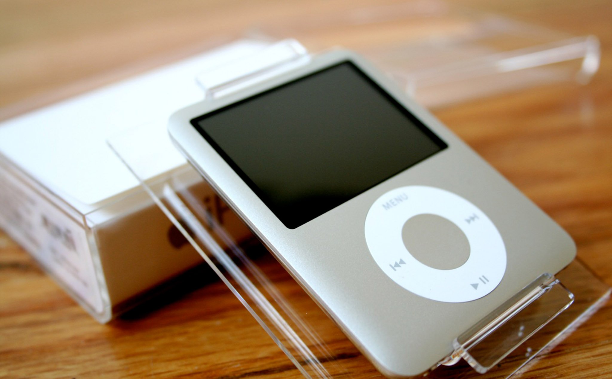 Dự án bí mật của Apple: Khi iPod Trở Thành Máy Đo Phóng Xạ, Chỉ Có 4 ...
