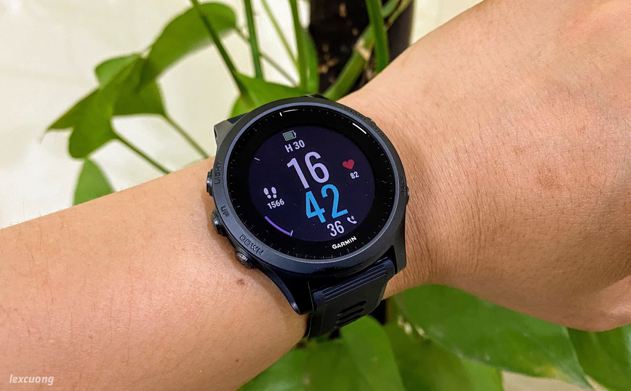 Garmin Forerunner 945 Review: Excellent GPS Watch, Smooth for Running ...