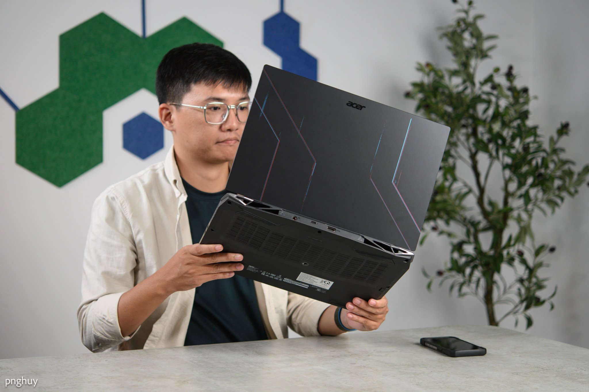 Trải nghiệm mới mẻ với Acer Nitro 5 Tiger 2023, phiên bản RTX 4050: Một ...