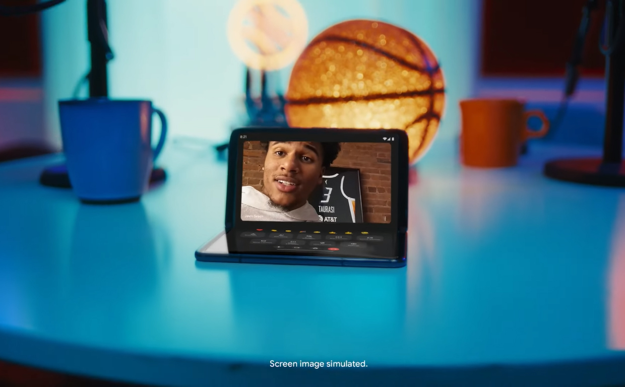 Pixel Fold ra mắt trước giờ định, thu hút sự chú ý của mọi người