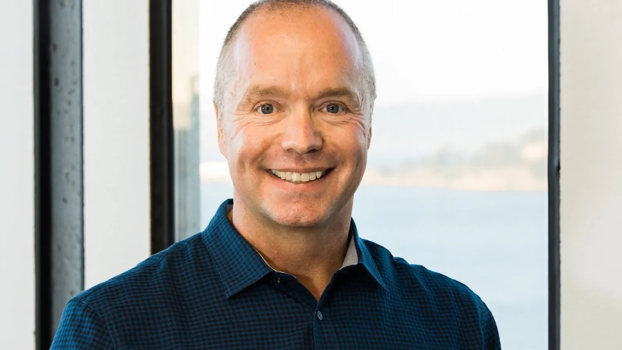 Người từng làm giám đốc App Store phê phán quy trình duyệt app của ...