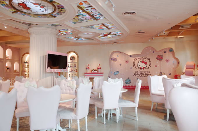 Relive Childhood Memories at Hello Kitty House in Bangkok - Klook Blog