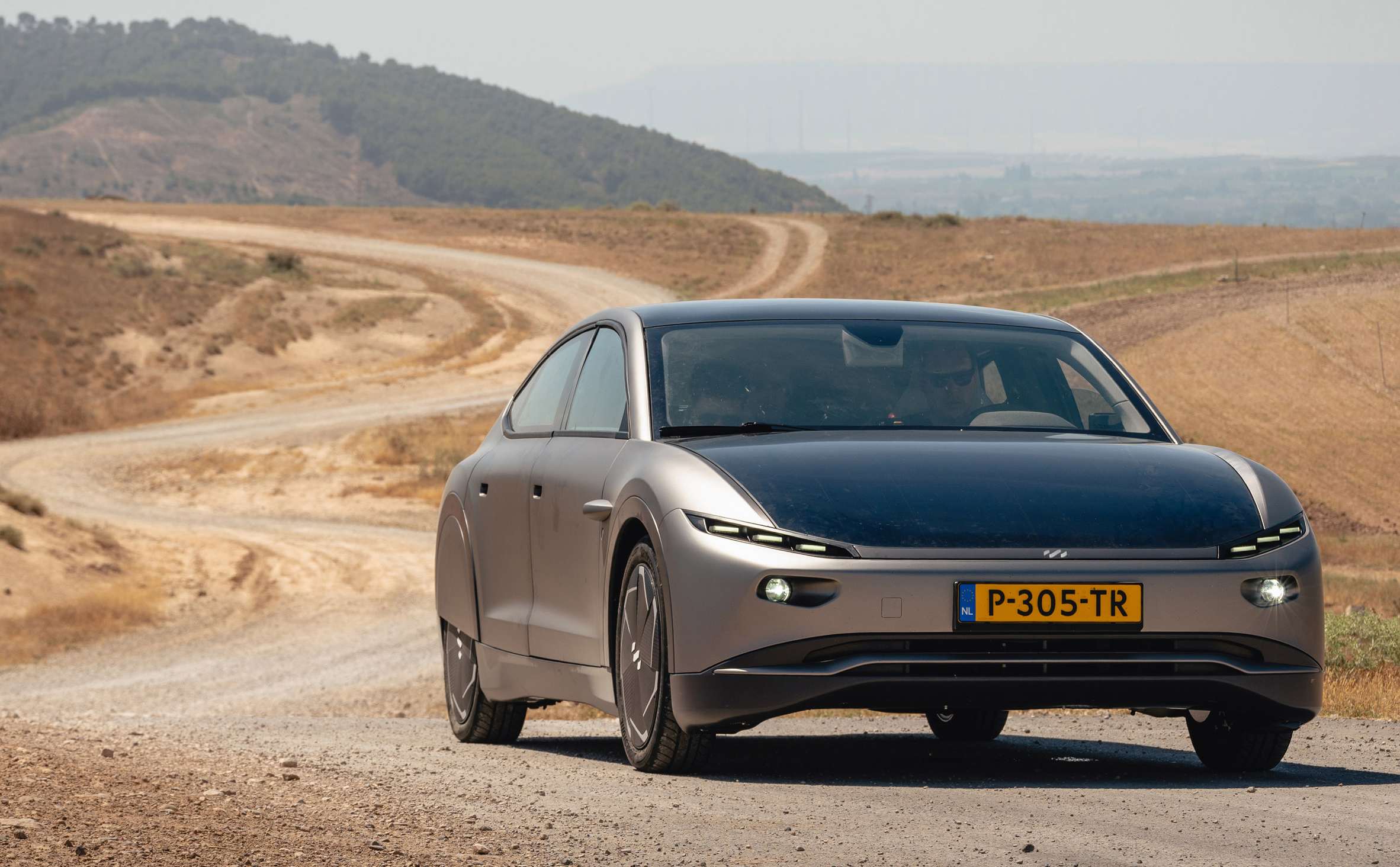 Lightyear 0 - dòng xe điện tiện ích, sạc một lần sử dụng hàng tháng