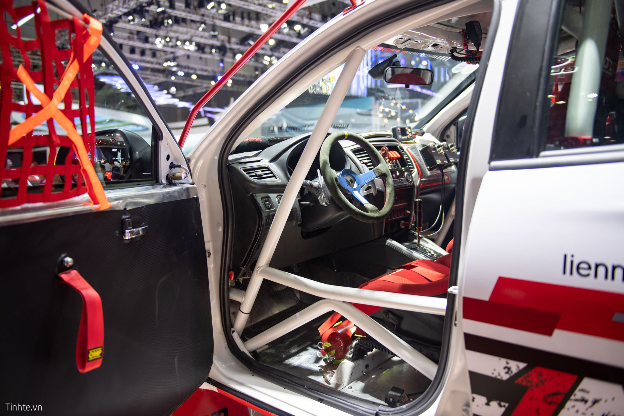 #VMS22: AKA Triton Race Car, khám phá chiếc xe đua Rally chuyên nghiệp ...