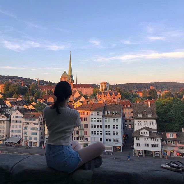 Lindenhof Hill Switzerland - Discover Zurich's Vibrant Cityscape - Mytour