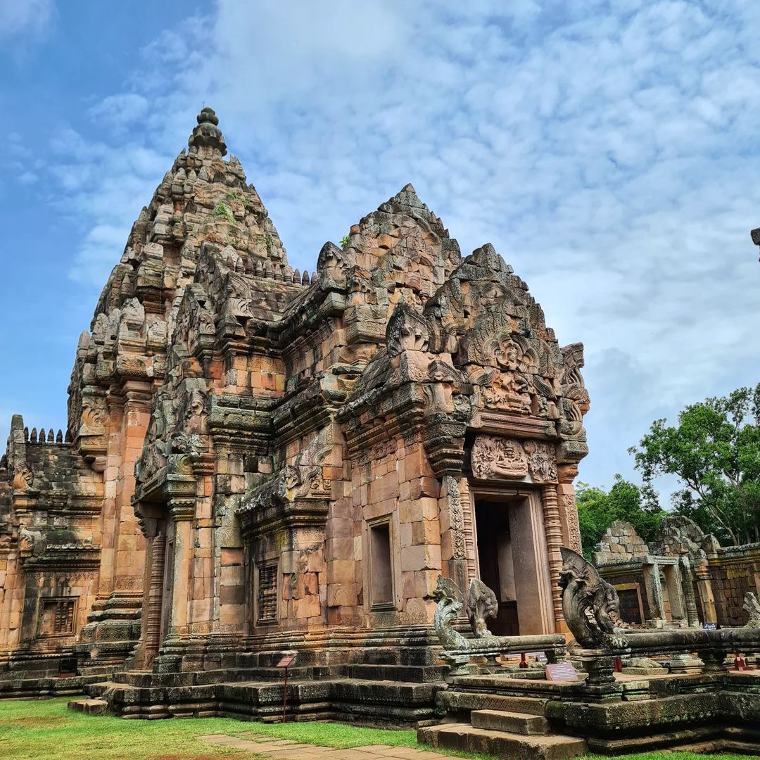 Explore the mysterious Phanom Rung historical park in Thailand - Mytour