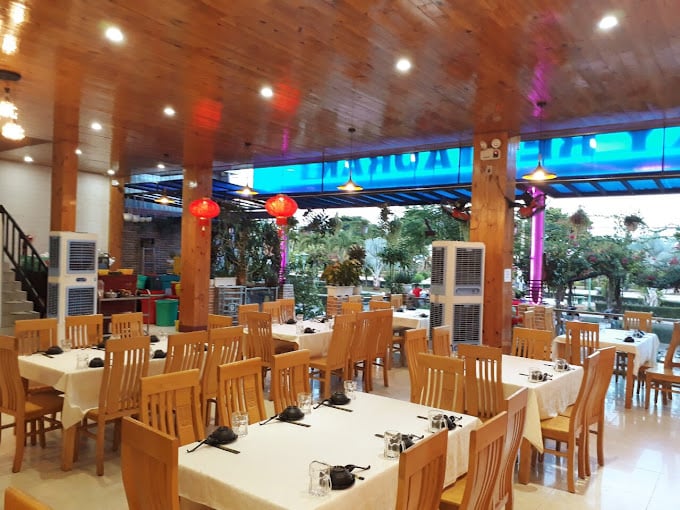 Experience the 'food coma' with these top-rated restaurants on Con Dao ...