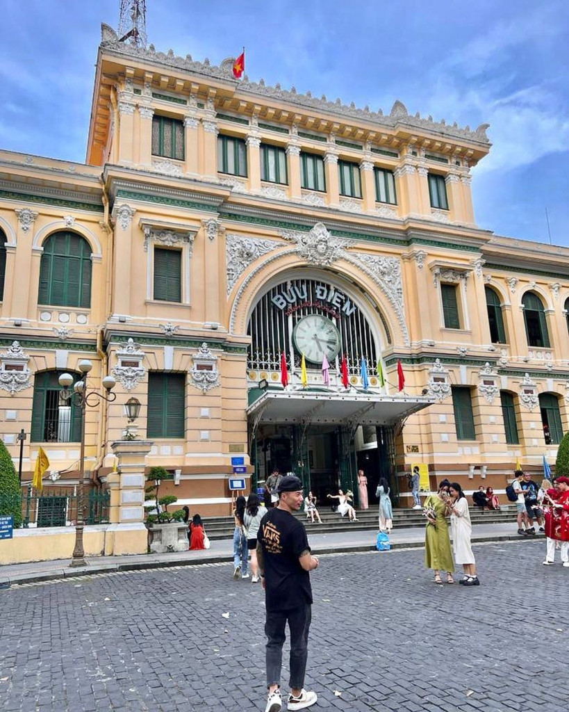 Iconic architectural landmarks of Saigon from the French colonial era