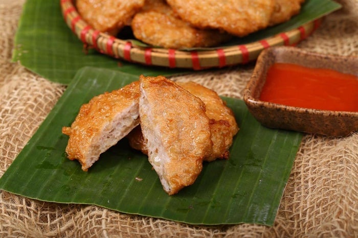 Tiểu Quan Chicken Patty - Exquisite Tet Delicacy in Hung Yen - Mytour