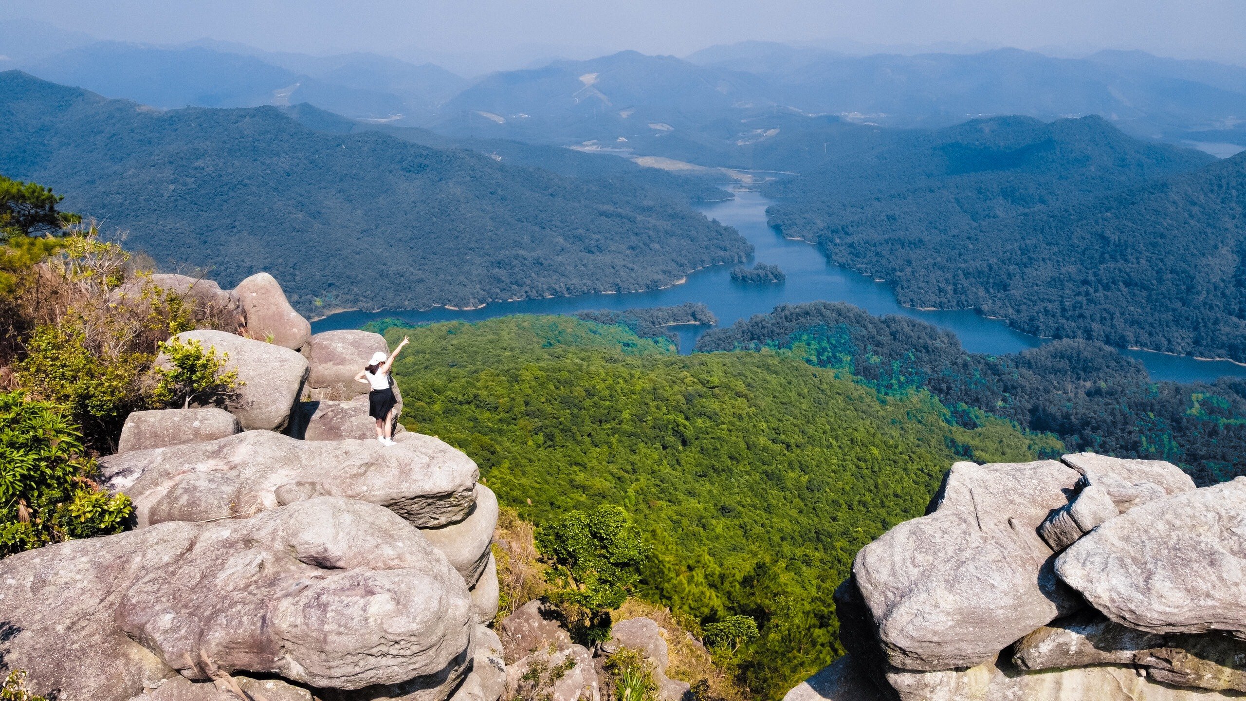 Stone Stack Mountain: Quang Ninh's Unparalleled Natural Beauty - Mytour