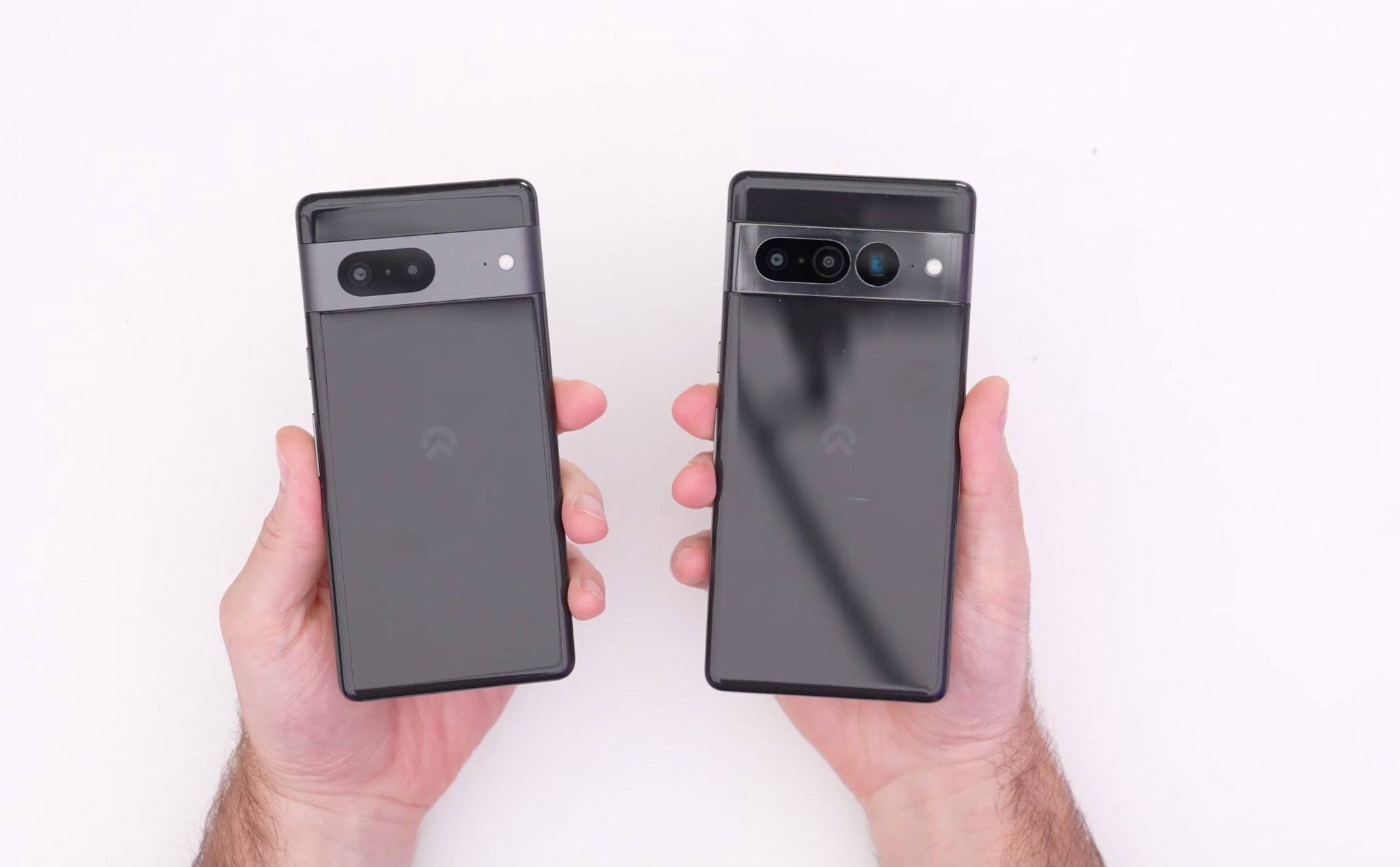 [Video] Đánh giá Google Pixel 7 & 7 Pro: Nhỏ gọn, thiết kế camera độc đáo