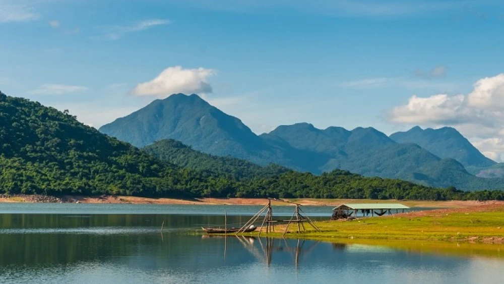 Núi Cốc Lake in Thai Nguyen - Unmissable Tourist Destination - Klook Blog