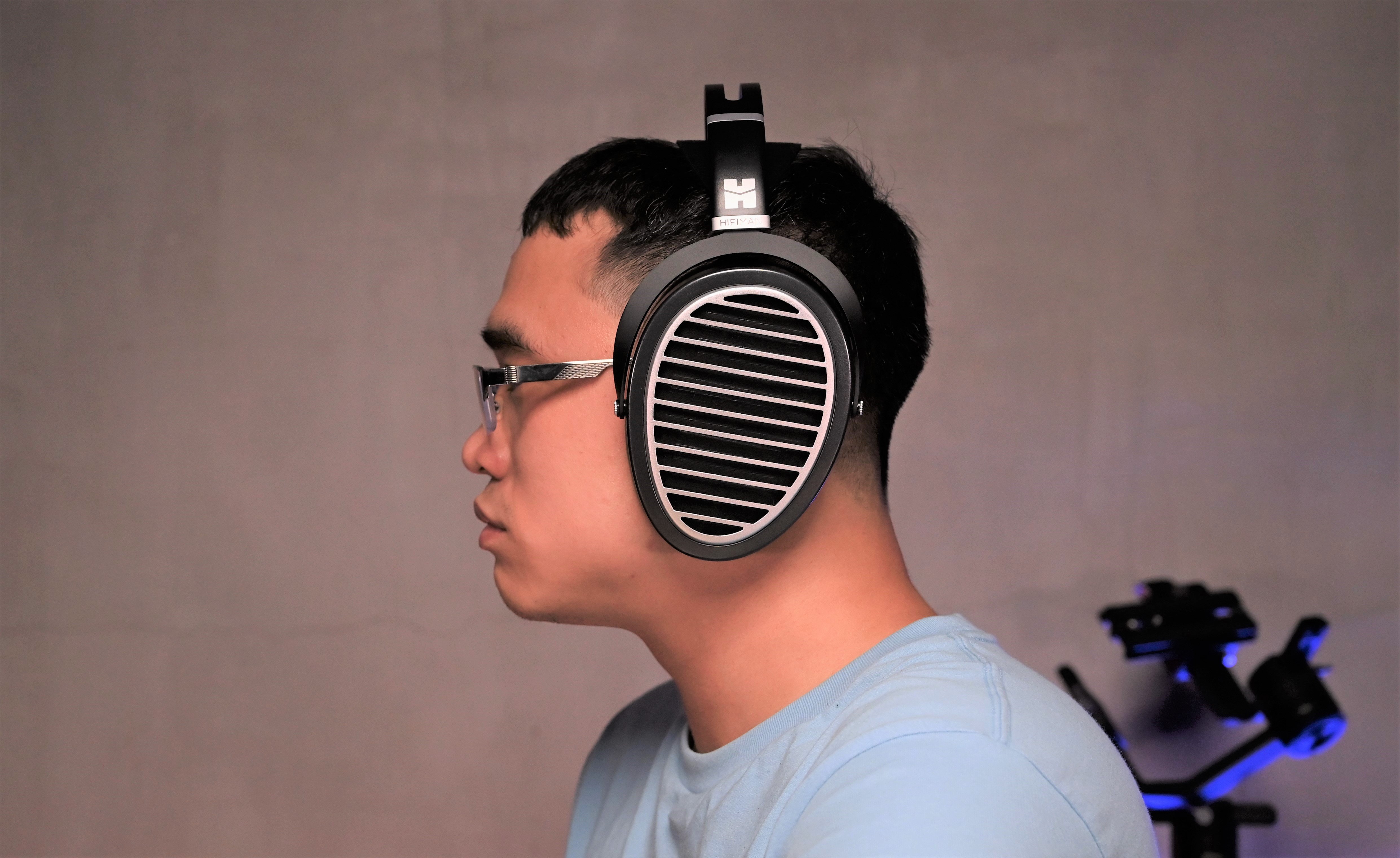 So sánh tai nghe Hifiman Ananda Stealth Magnet: Đẳng cấp cũ, hương vị ...