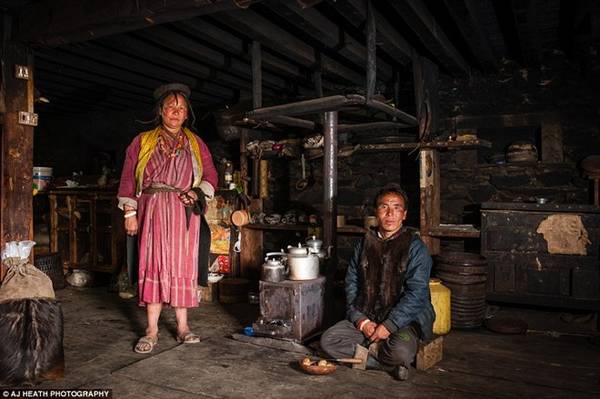 Explore the Charm of Bhutan by Visiting the Resilient Ancient Tribes ...