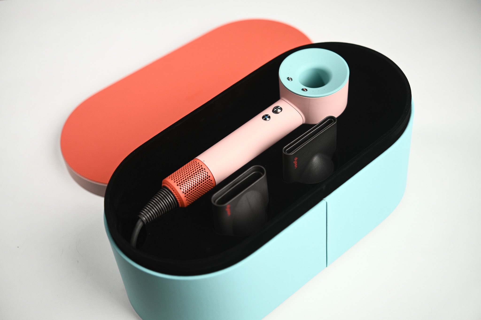 Đánh giá máy sấy tóc Dyson Supersonic Ceramic Pop