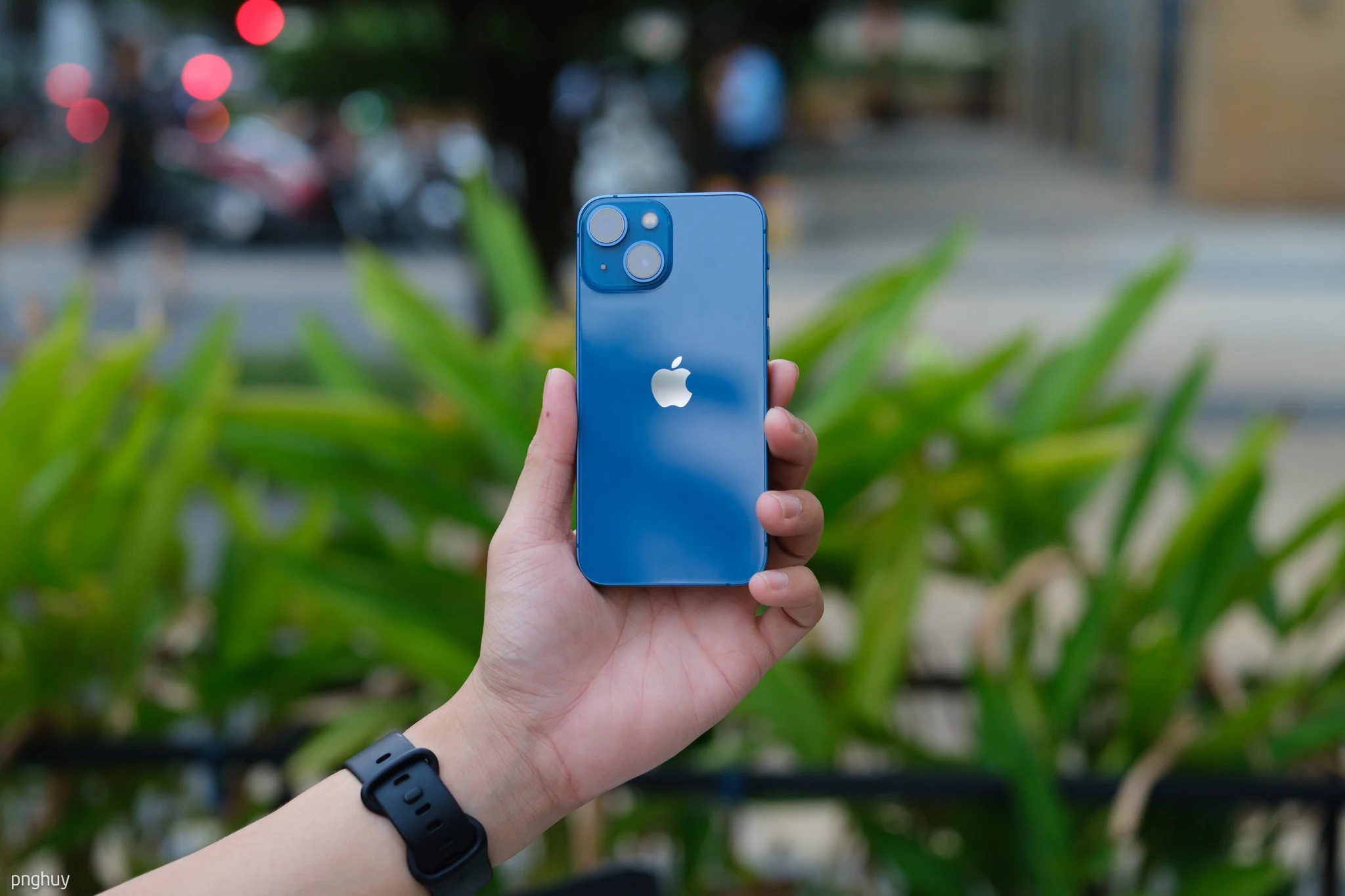 Apple dừng bán iPhone mini chính thức