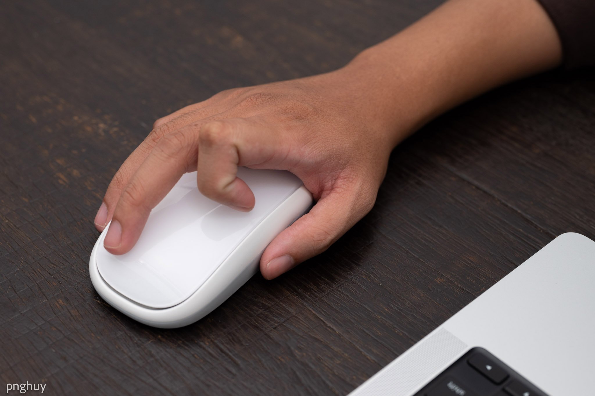 Trải nghiệm với grip chuột sạc không dây cho Magic Mouse 2 với giá chỉ ...