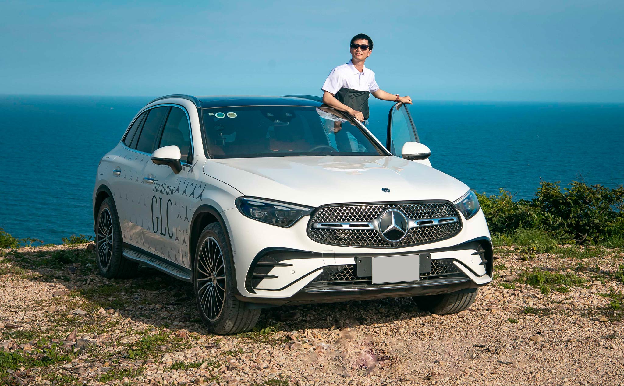 Trải nghiệm Mercedes-Benz GLC 300 4Matic 2023: Hệ thống treo xuất sắc ...