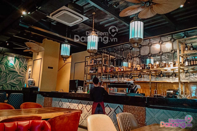 La Maison Deli - A Romantic Cafe & Restaurant with the alluring charm ...