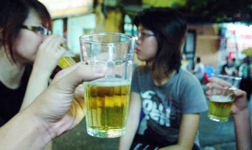 Mytour - British newspaper selects draught beer as Vietnam's specialty ...