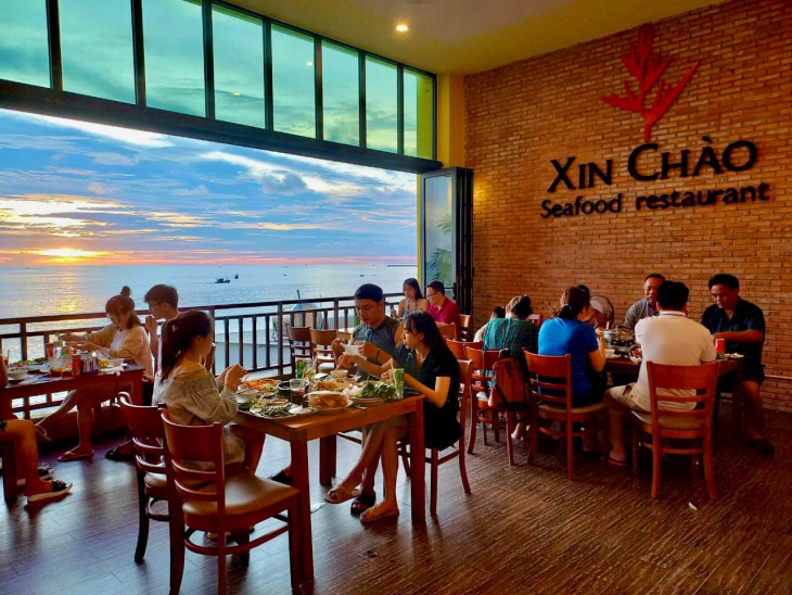 Xin Chao Phu Quoc Restaurant Review by Mytour