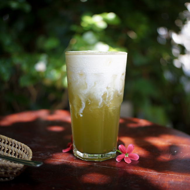 Our cozy corner – Sipping tea and reminiscing