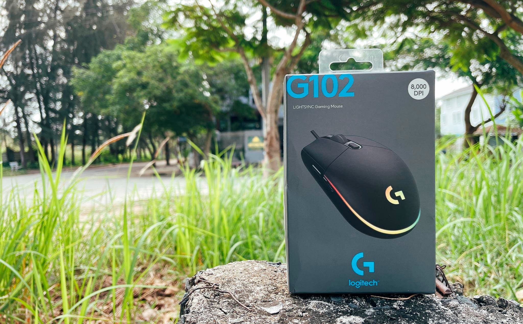 Đánh giá nhanh chuột gaming Logitech G102