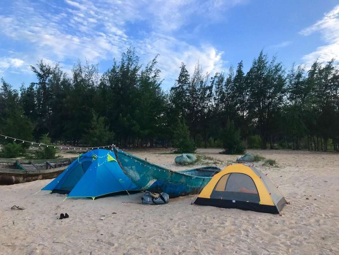 Ultimate Guide to Exploring Cồn Vành Beach Destination