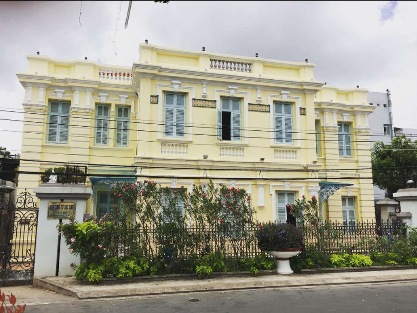 The Aristocrat's Mansion in Bac Lieu - Timeless Majestic Architecture