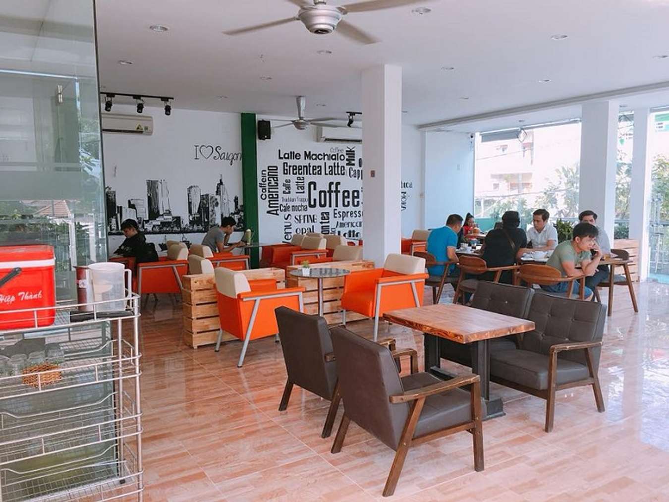 Get Mesmerized by the Top 15 Must-Visit Cafes in Binh Tan