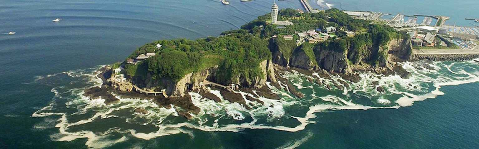 Exploring Enoshima Island's Captivating Beauty
