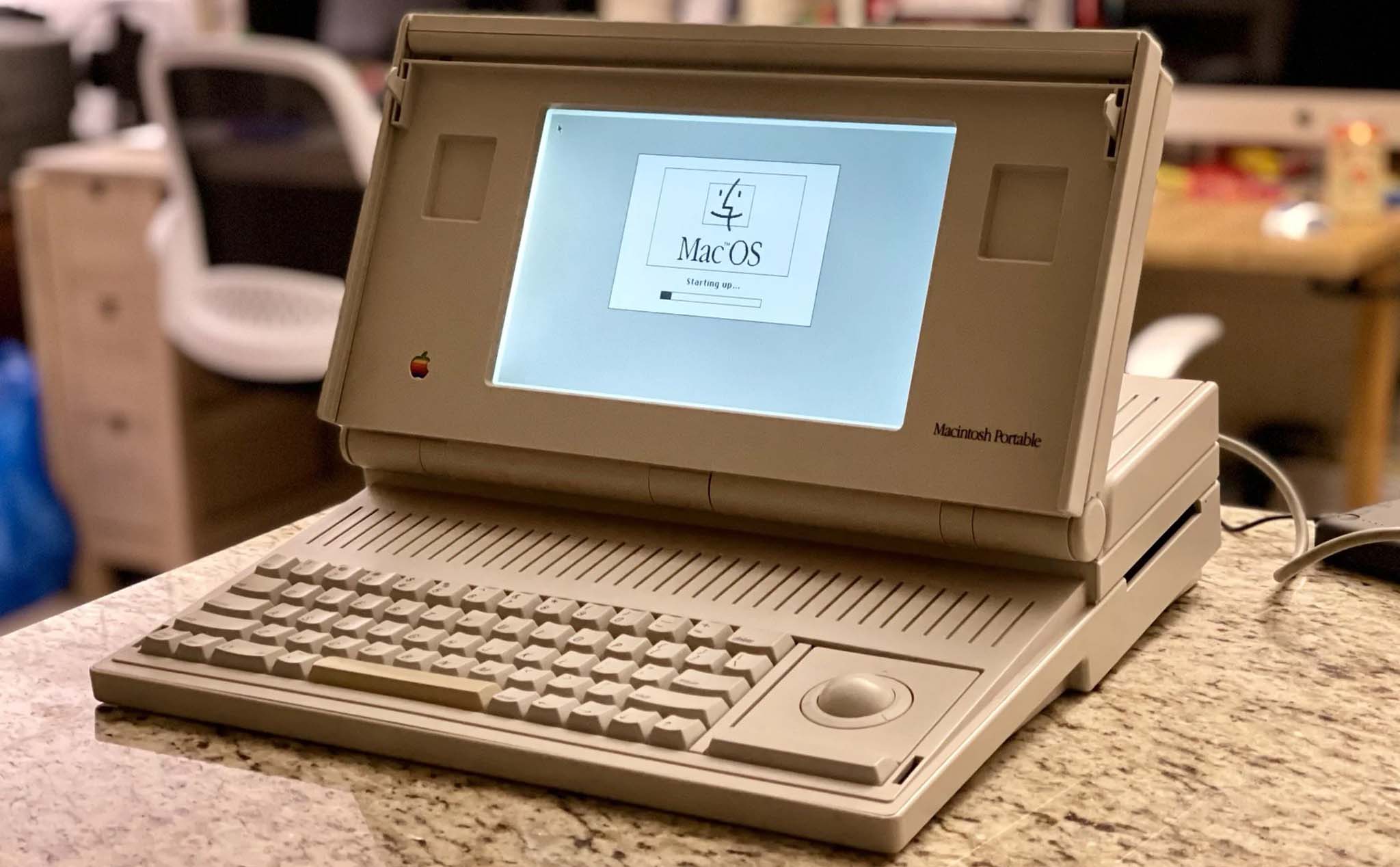 Làm thế nào Macintosh Portable thất bại thảm hại?