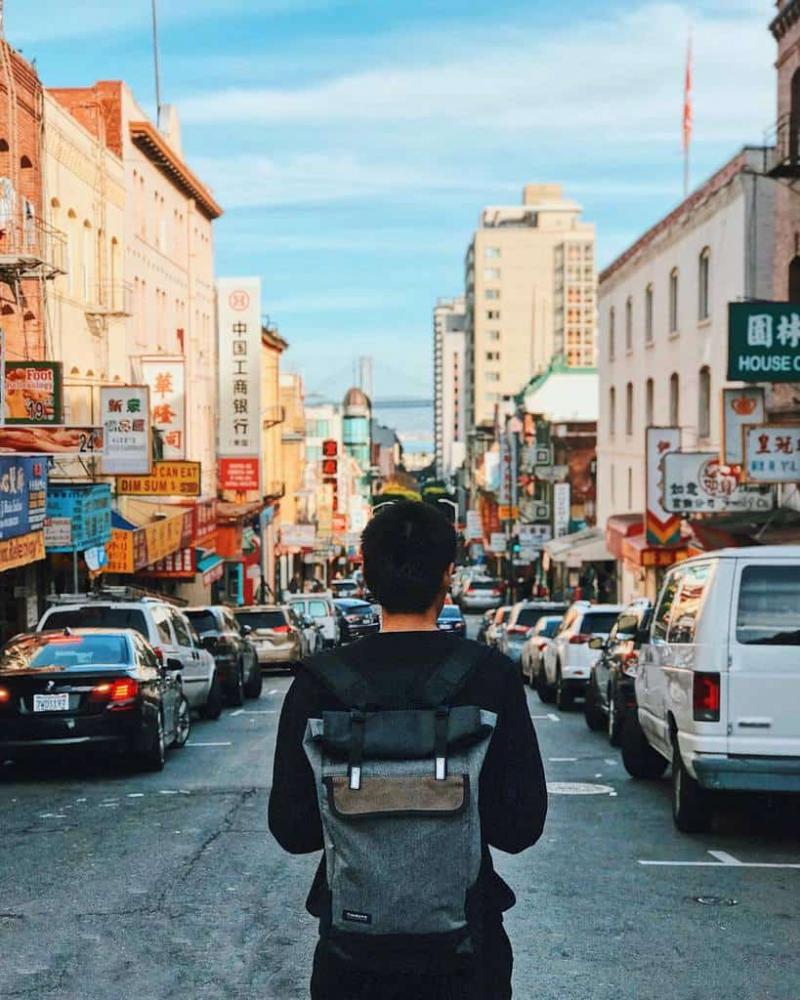 Discover the Top 6 most renowned travel bloggers in Vietnam you must ...