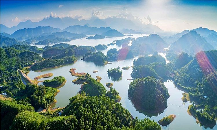 Lake Nui Coc